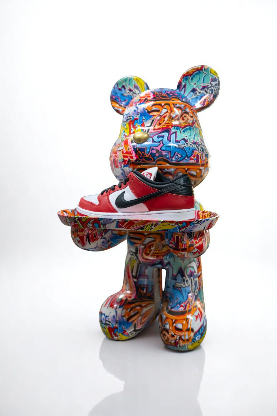 Mega Graffiti Art Bear – 70cm | Street-Art Sculptuur met Tray – WMI.Fashion